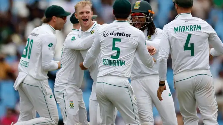 25 bowlers to take a wicket with first ball in Test career