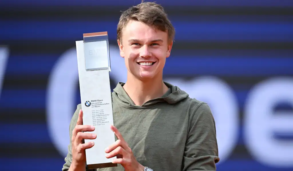 WATCH: Holger Rune saves four match points en route to title, but his ...