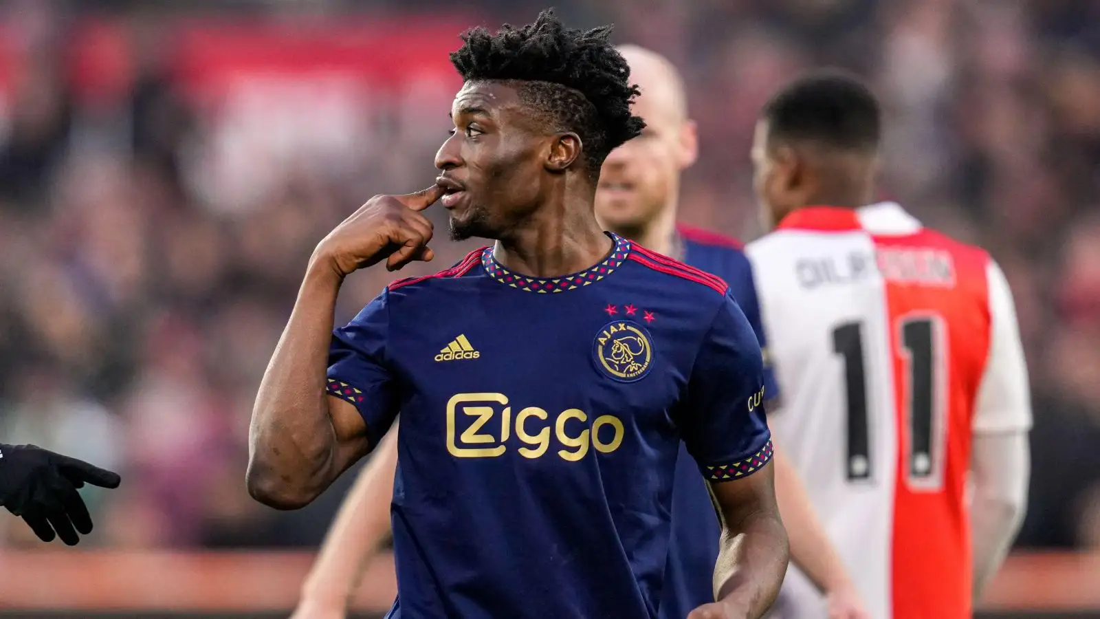 Chelsea 'close' to 'agreeing personal terms' with Arsenal target who ...