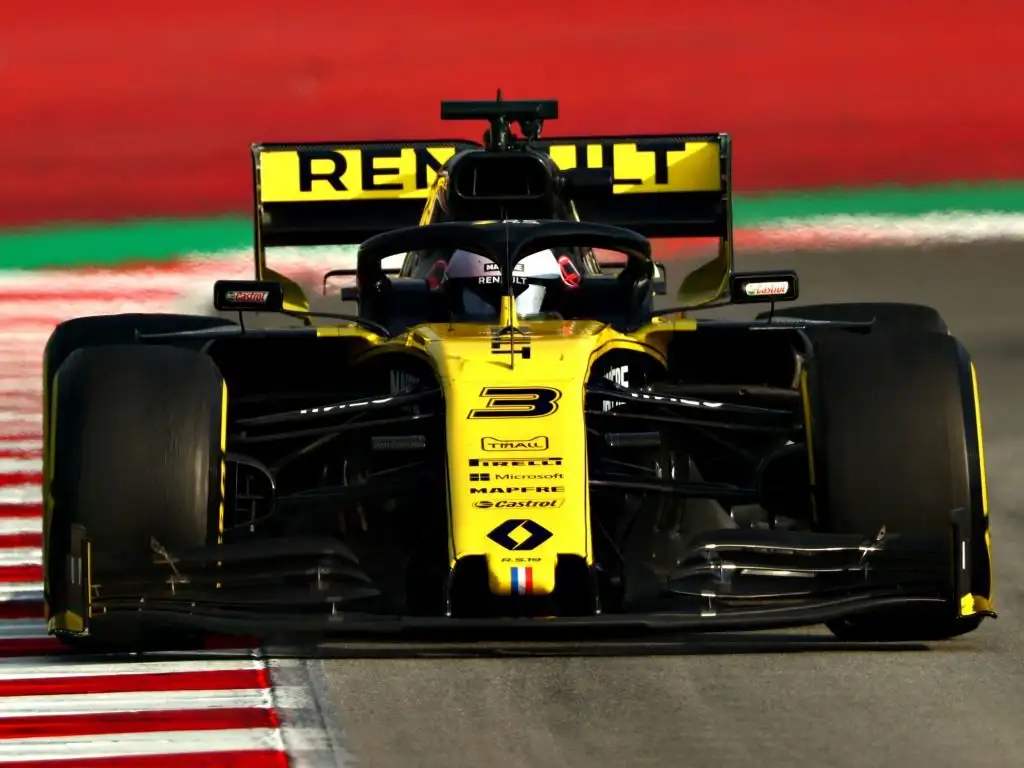 Renault's rear wing problem was an 'easy fix'