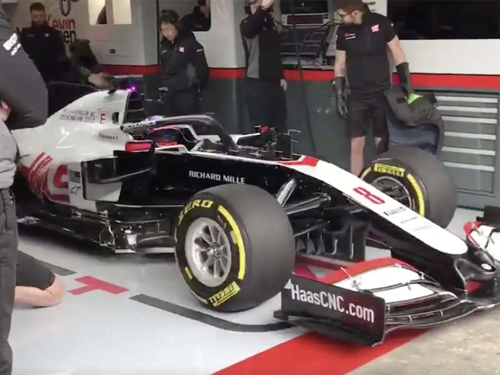 Renault RS20 and Haas VF-20 hit the track