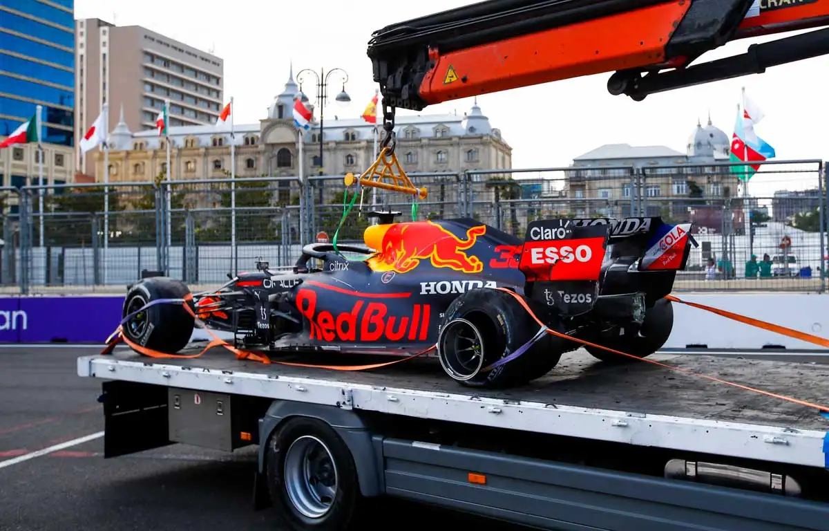 Sergio Perez wins in Baku as Max Verstappen has dramatic tyre failure ...