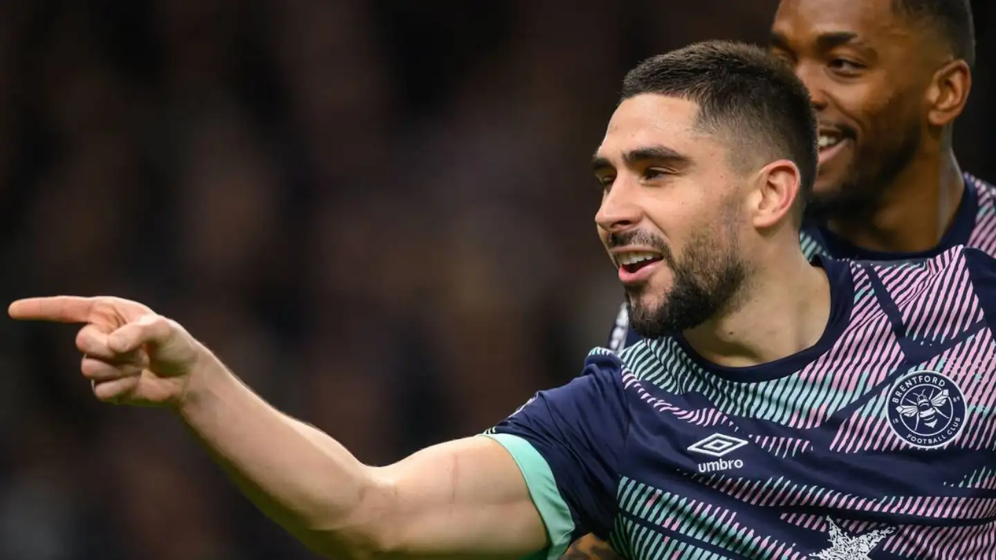 5 of Neal Maupay's greatest sh*thouse moments: Darts, cry-baby, ear ...