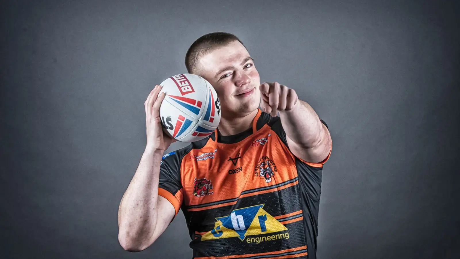 Castleford Tigers playmaker to ‘start new venture outside of the sport ...