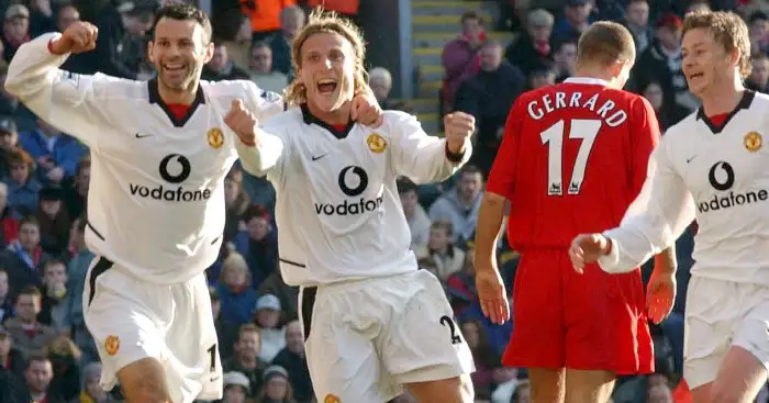 Former Man Utd striker signs for Asian Champions League side | TEAMtalk