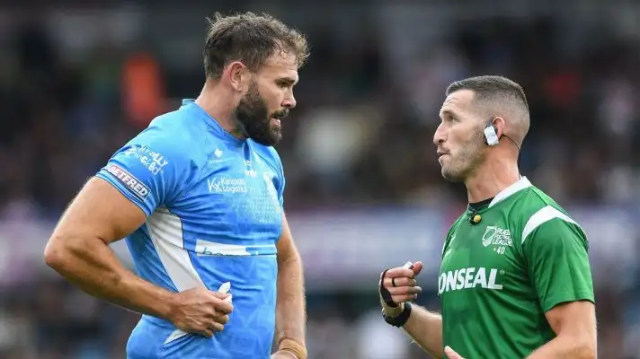 Hull FC red card sparks Sky debate as Cade Cust defence offered