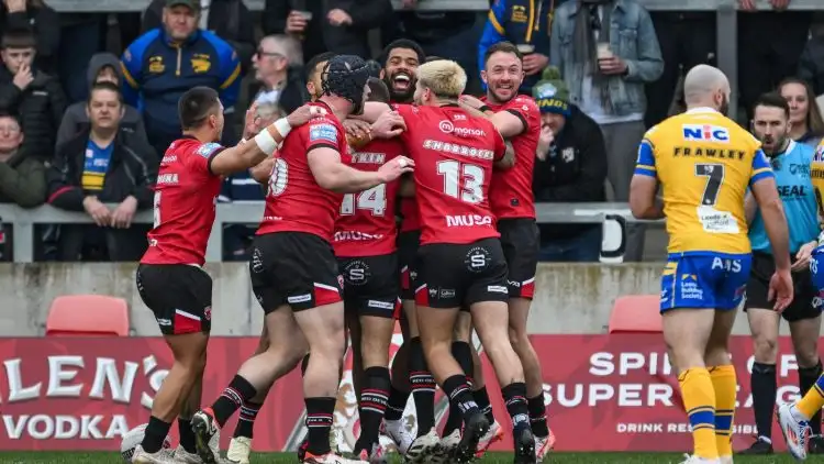 Warrington Wolves weigh up sensational move for Salford Red Devils star