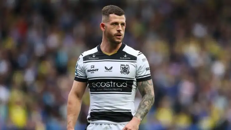 Hull FC red card sparks Sky debate as Cade Cust defence offered
