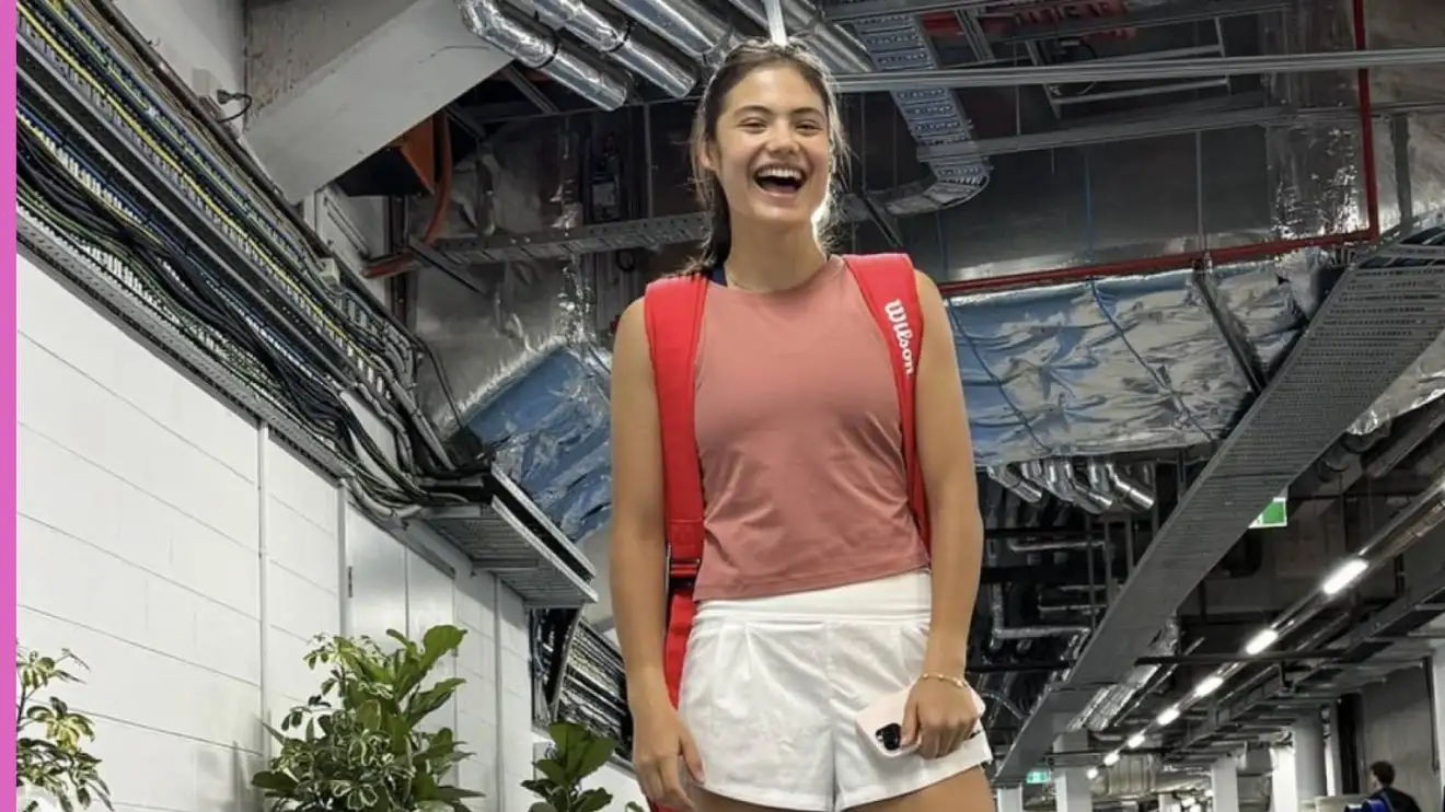 Emma Raducanu posts encouraging injury update as she lands in Melbourne ...